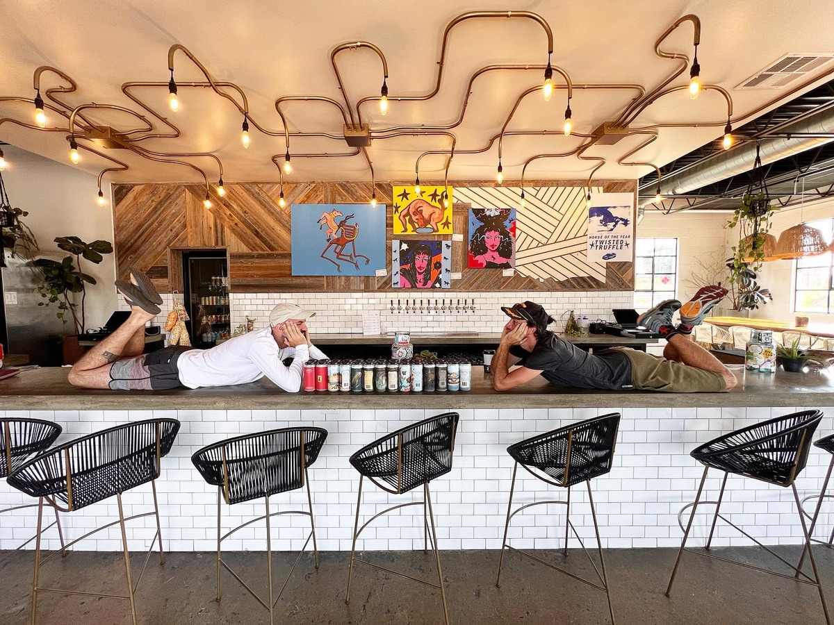 10 Brilliant Breweries & Taprooms In Tulsa With The Best Beers