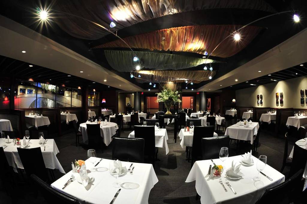 9 Top-Rated Seafood Restaurants In Tulsa That You Need To Try