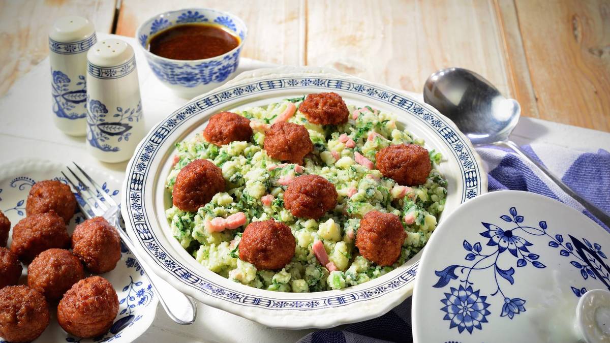 Authentic Dutch Cuisine: Our 6 Favorite Spots In Amsterdam