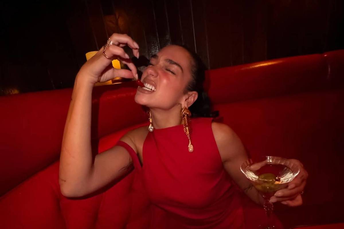 Dua Lipa recommends her favorite restaurant in Amsterdam for a dreamy ...