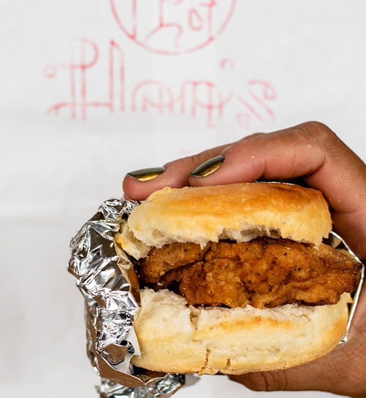 Top 10 Must-Try Dishes Available At Ponce City Market