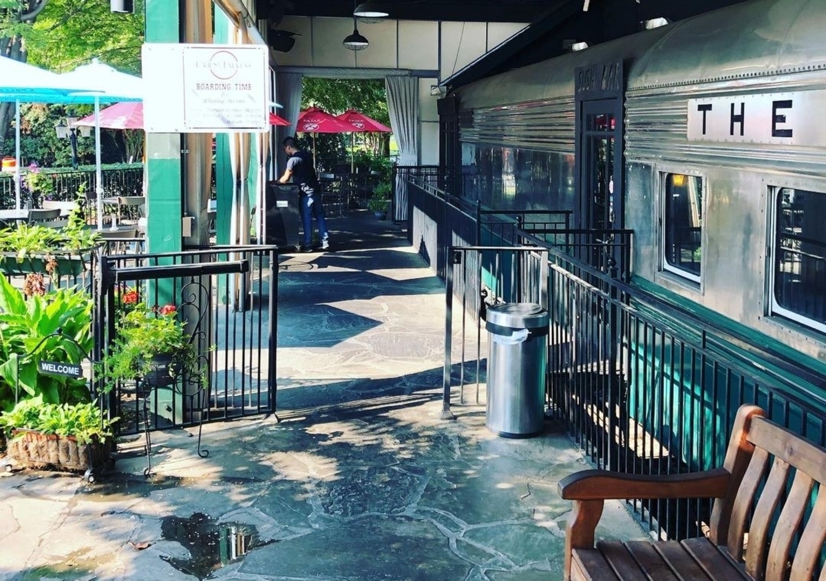 Wine And Dine In A Converted Historic Train At This Unique Restaurant ...