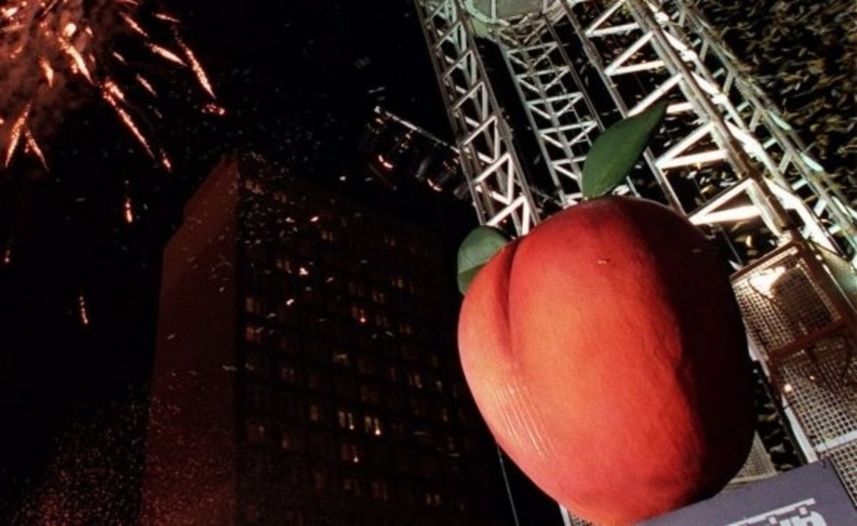 Atlanta Iconic New Year's Eve Peach Drop Is Officially Back