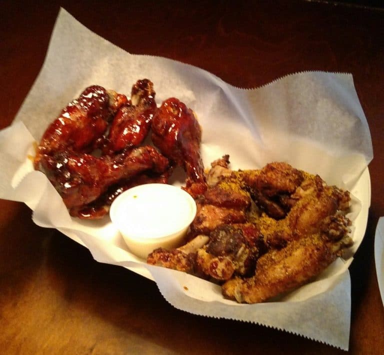 The 12 Best Spots For Lemon Pepper Wings In Atlanta, Chosen By Atlantans!