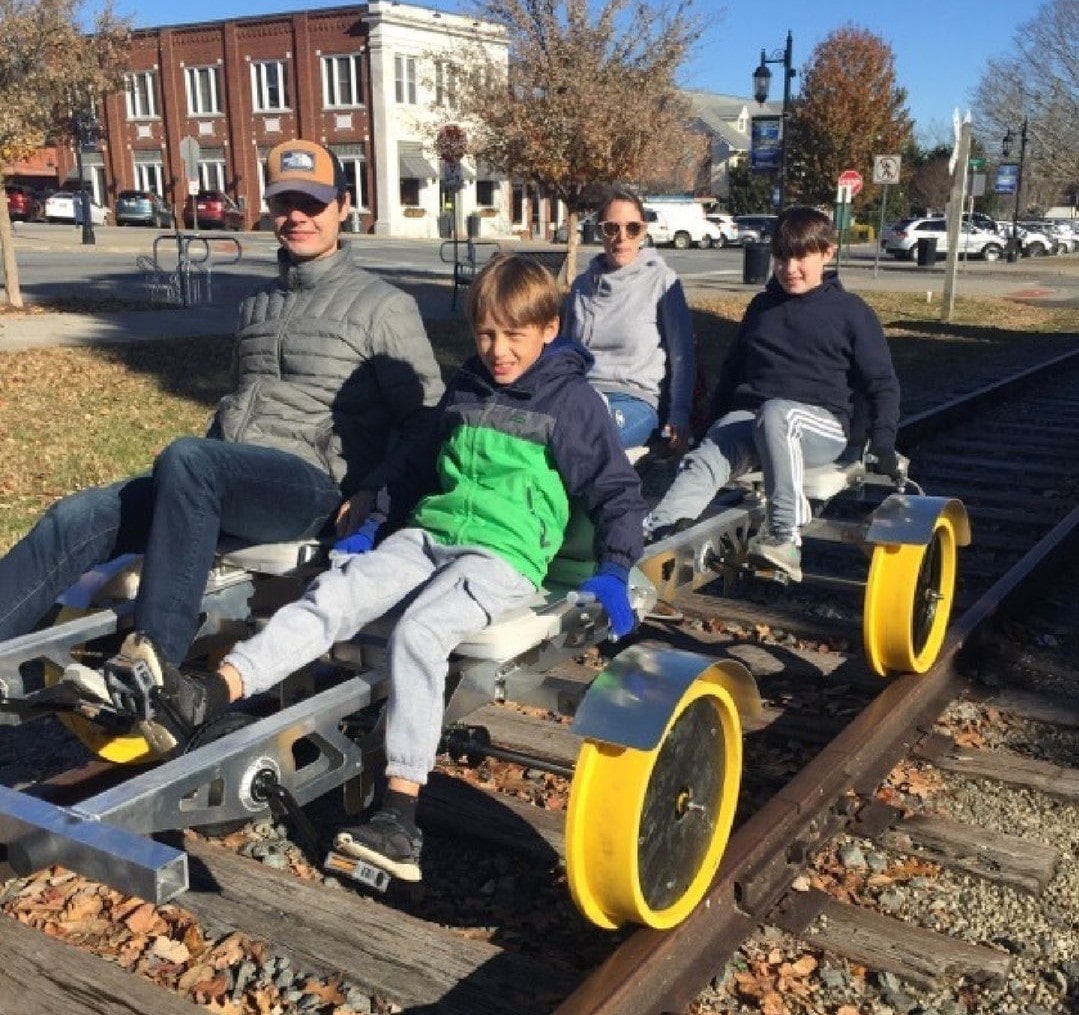Hop Aboard This Historic Railway For A Nostalgic Trip Through North Georgia