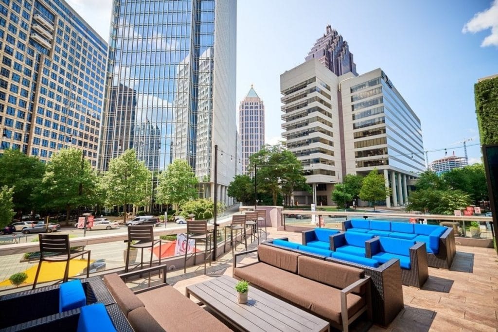 The 7 Best Rooftop Bars In Atlanta With Gorgeous Views Of The Skyline