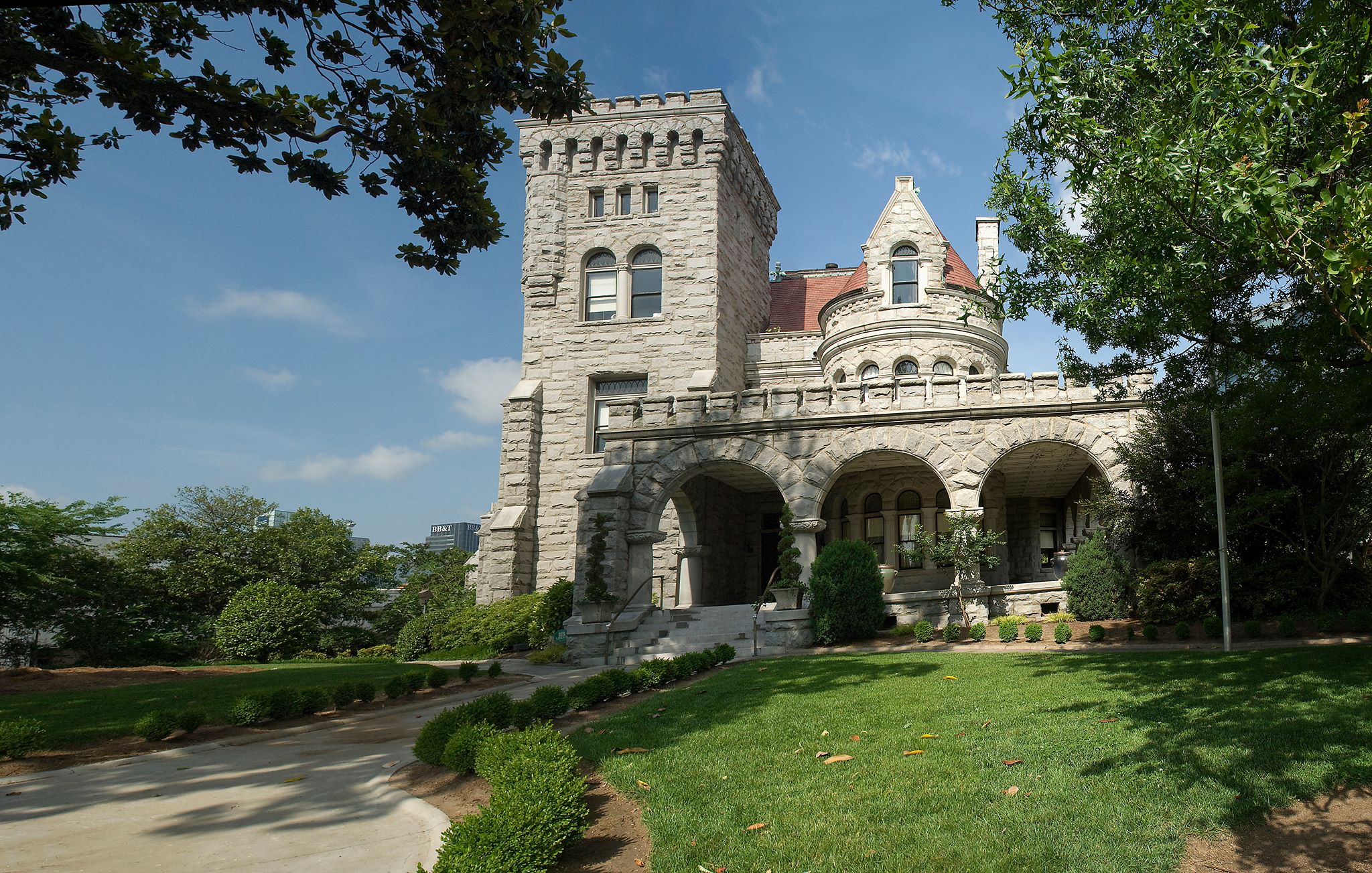 What You Need To Know About The Mysterious Castle In Midtown Atlanta