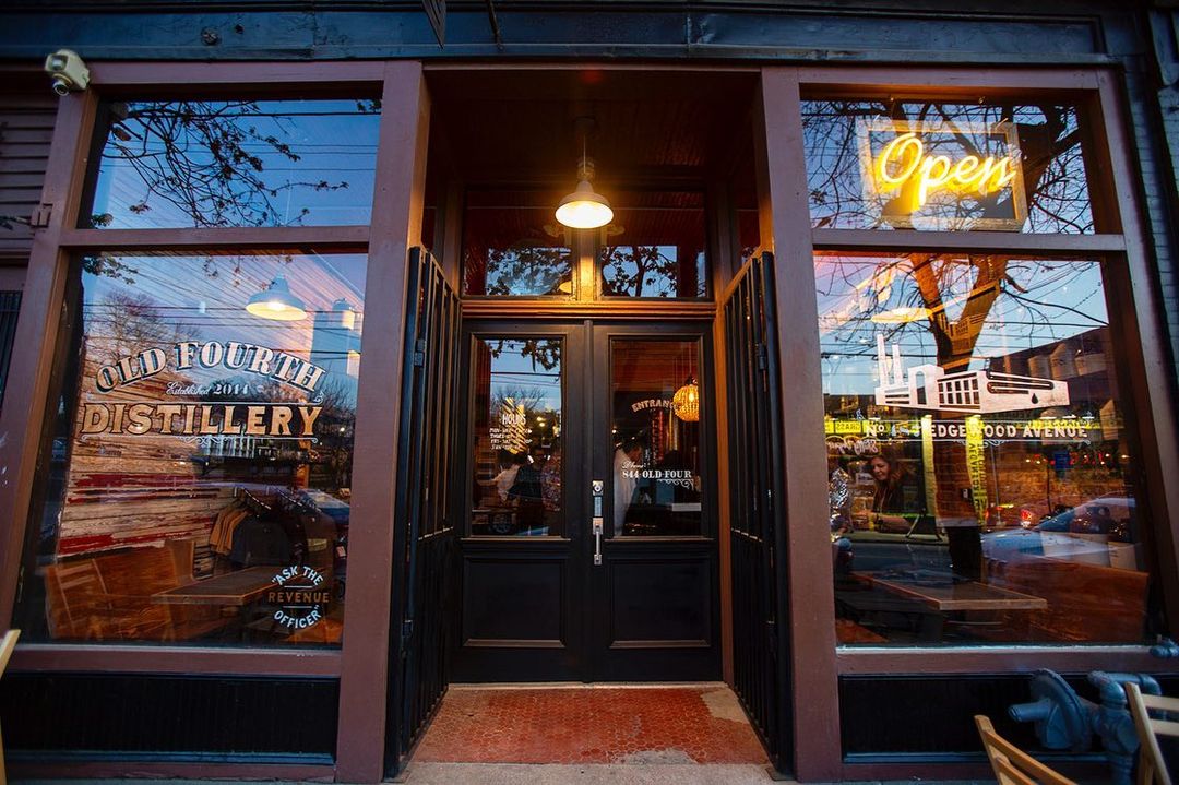 6 Unbeatable Distilleries In And Around Atlanta