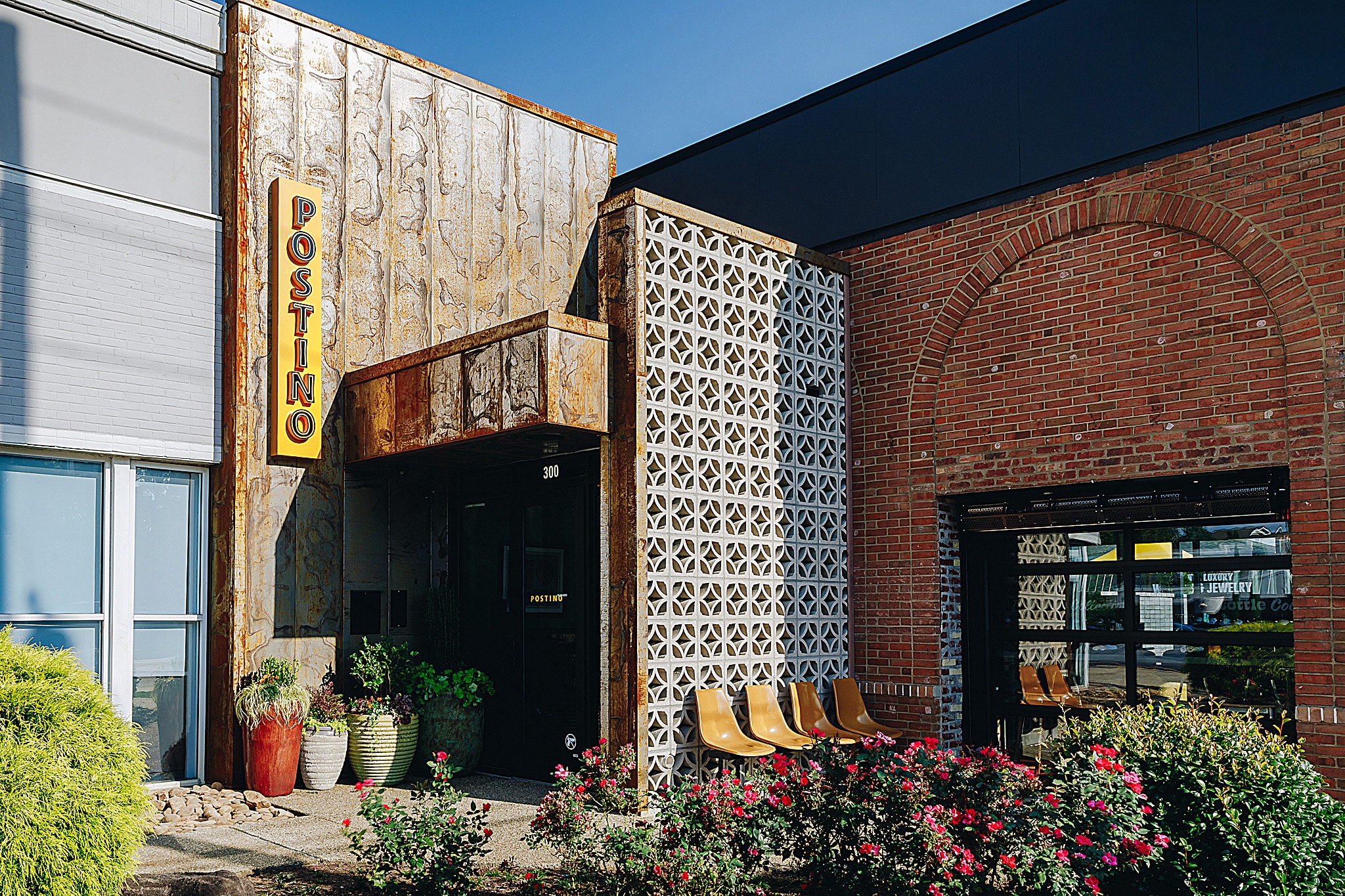 Postino, The Latest Wine Cafe In Buckhead, Gives Comfort And Sophistication