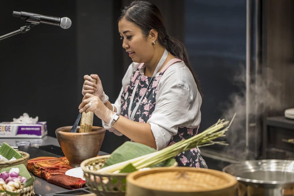 Gather ‘Round For This Amazing Weekend of Food, Music, And Drinks