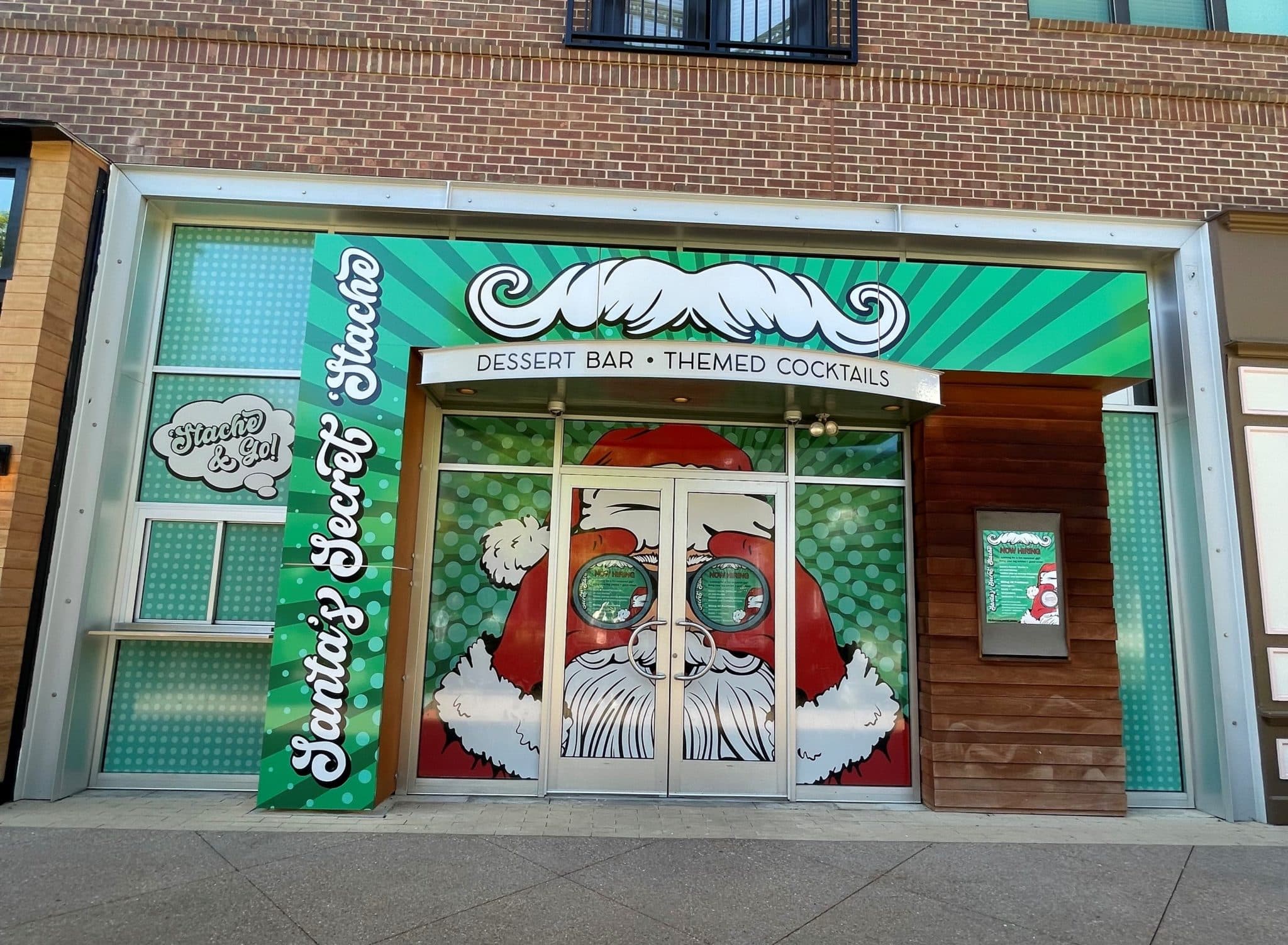 This Santa-Themed Christmas Bar Will Pop-Up In Avalon For The Holidays