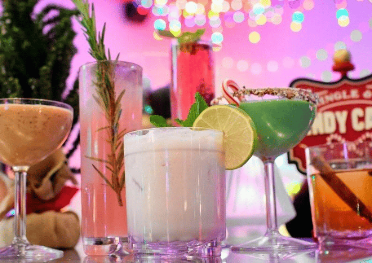 This Sexy Midtown Bar Transformed Into A Merry Holiday Pop-Up