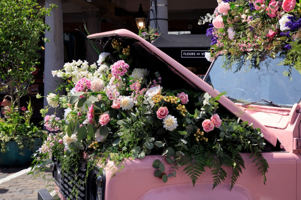 Flower Installations Will Transform Downtown For Valentine's Day