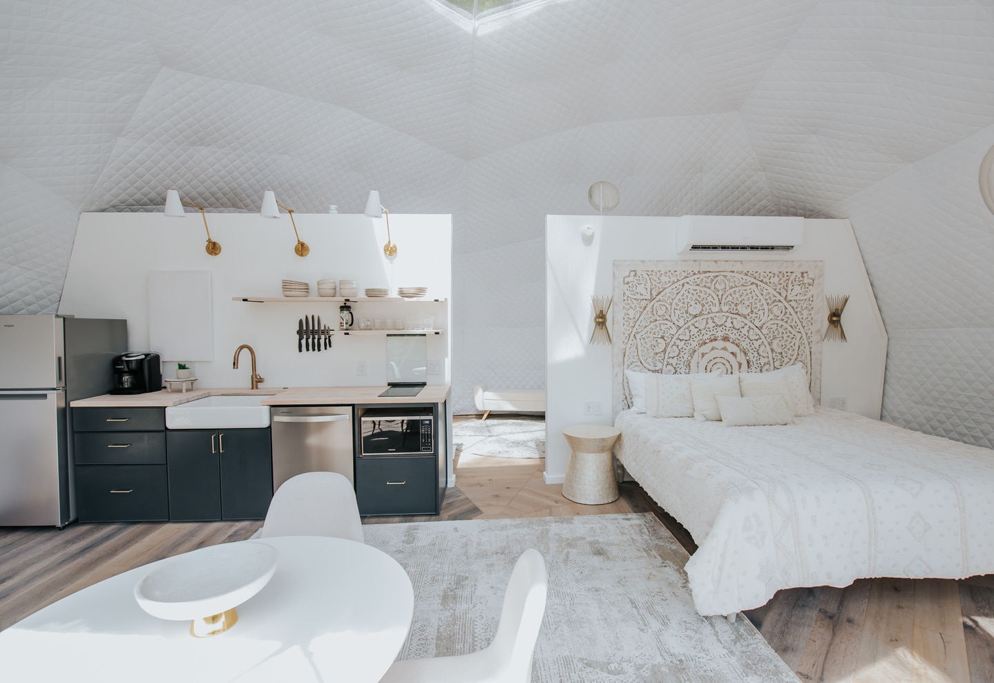 Experience This Getaway This Summer At Glamp Blue Ridge