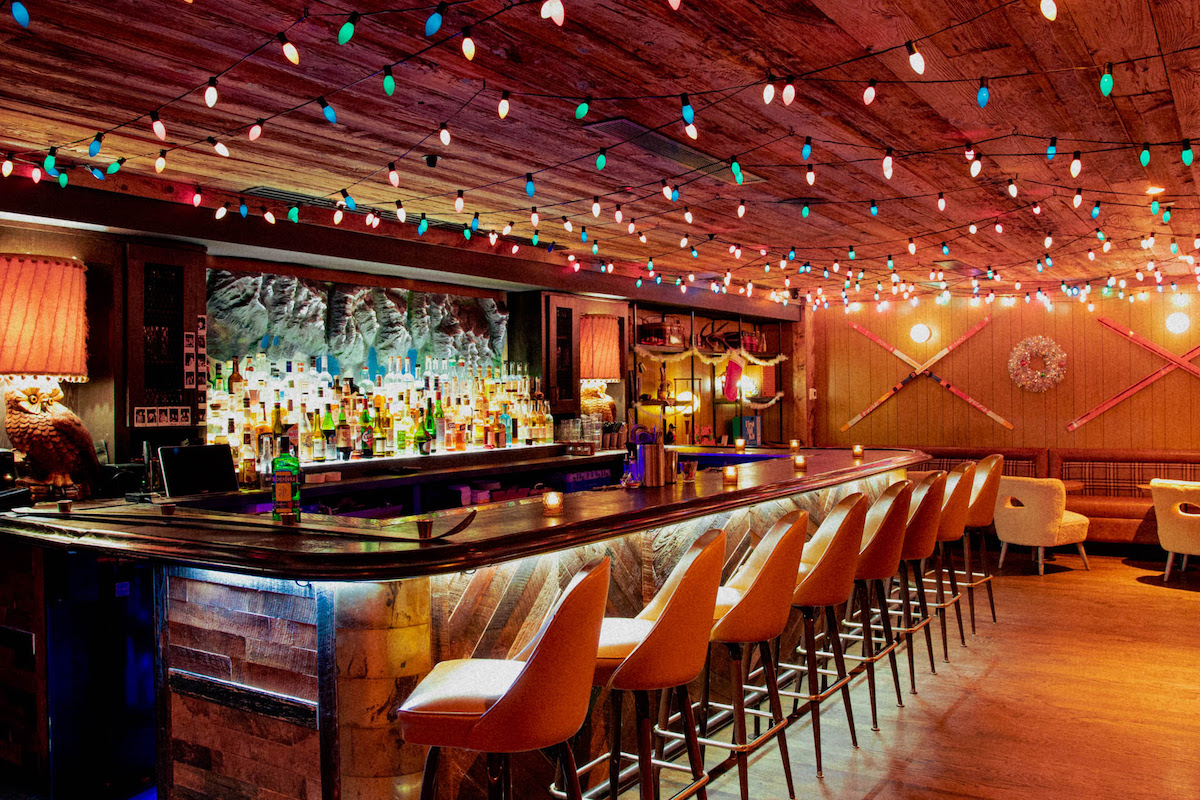 This Aprés Ski-Themed Holiday Pop Up Bar Is The Coziest In ATL