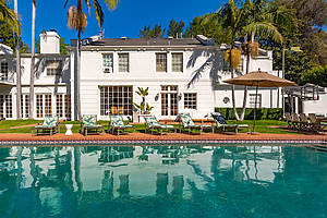 How To Rent A Private Pool For You & Your Friends In Atlanta