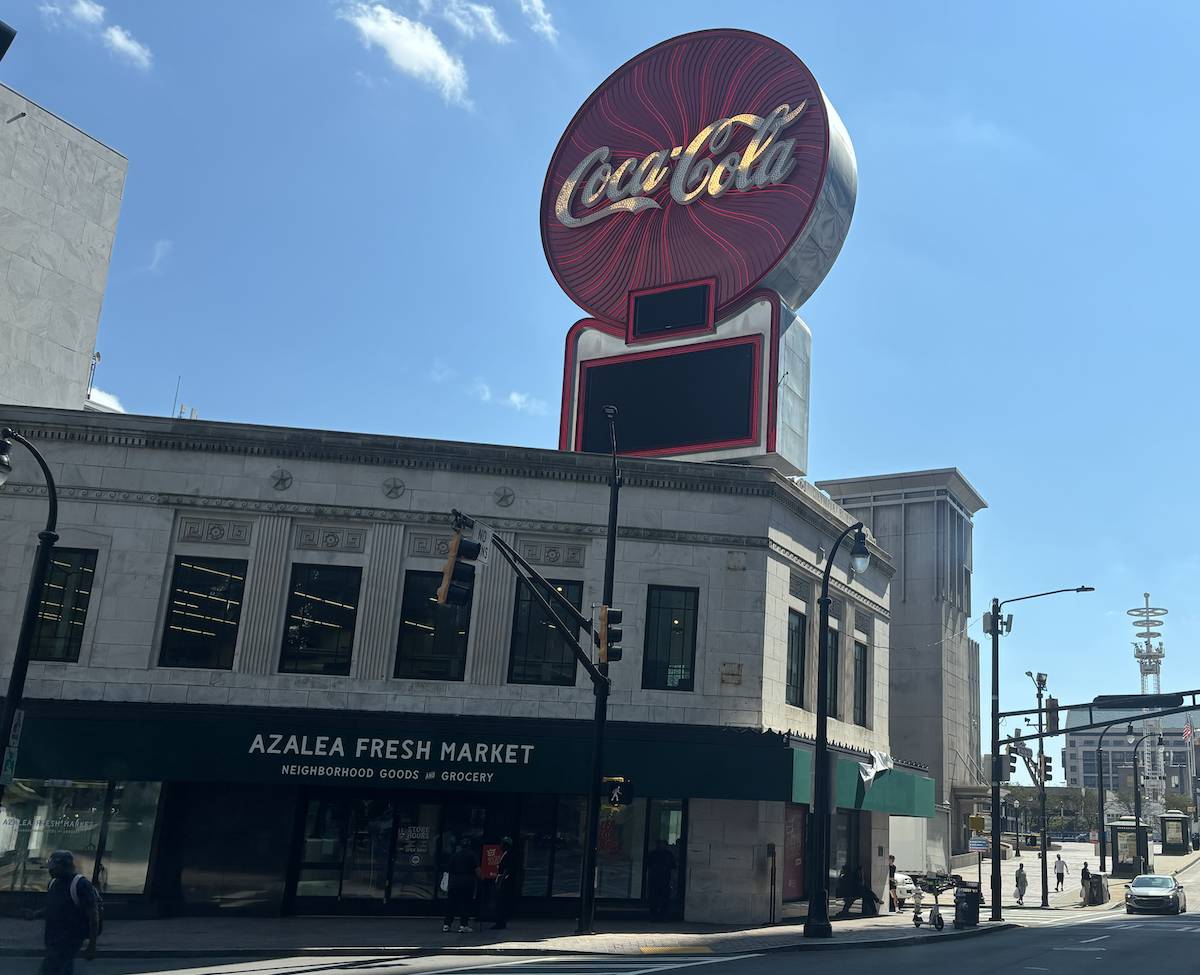 Azalea Fresh Market Opens In Downtown Atlanta In An Effort To ...