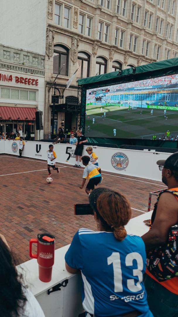One of Atlanta’s largest contemporary art spaces is hosting a FREE new ...