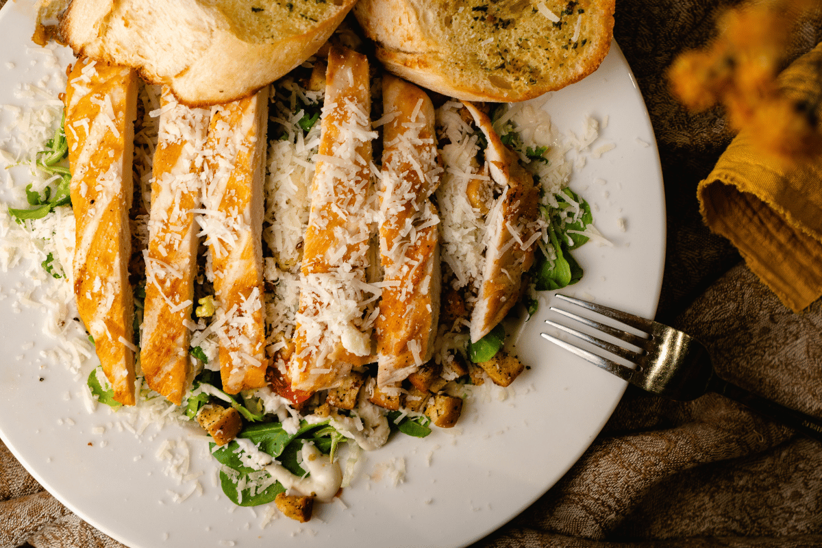 8 Delicious Places To Eat Healthy Food In Auckland This New Year