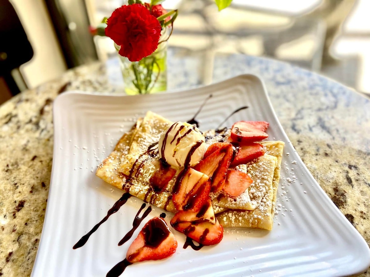 7 French Restaurants In Austin That'll Transport You To Paris