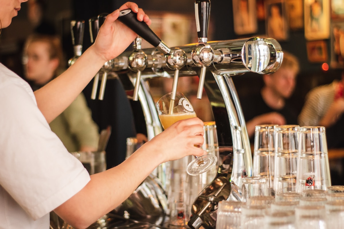 8 Brew-tiful Breweries & Taprooms In Belfast With The Best Beer