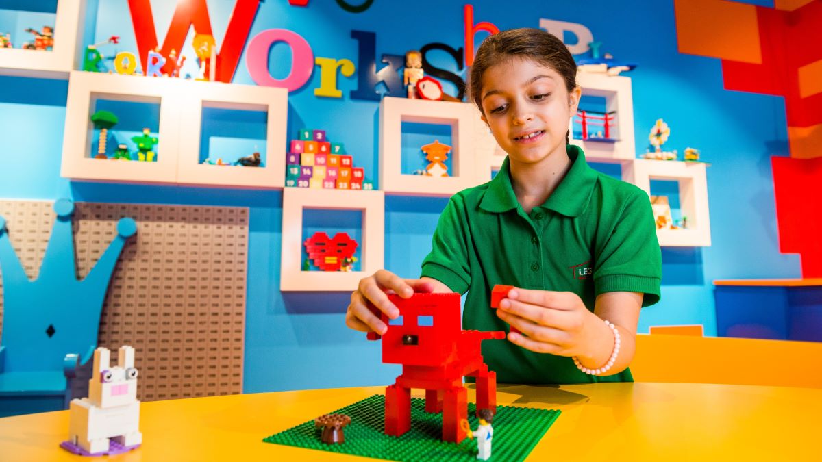 LEGOLAND Discovery Centre Wants A Mini Master Model Builder