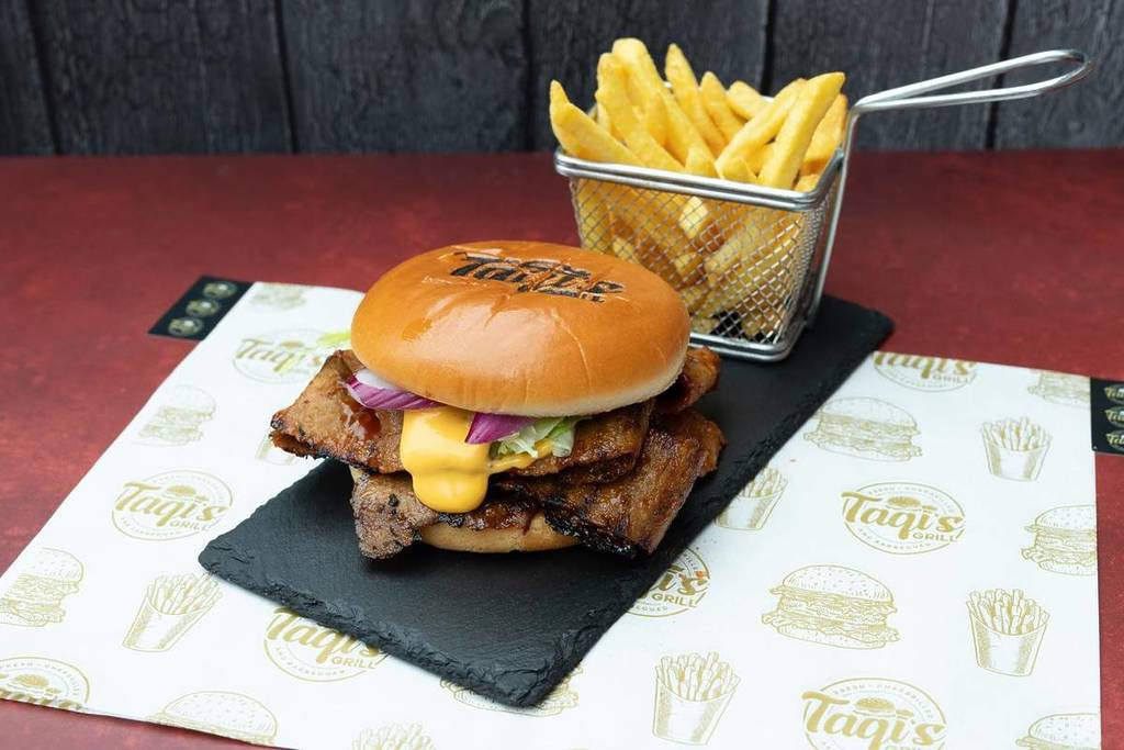 Birmingham’s Halal Hotspot Crowned Best Takeaway In The West Midlands