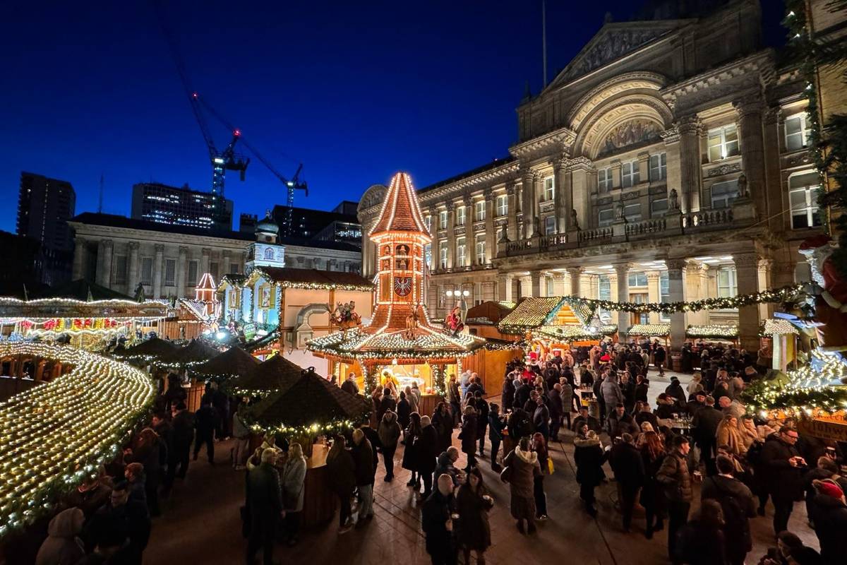 The Busiest And Quietest Days To Visit Birmingham s Frankfurt Christmas The Busiest And Quietest Days To Visit Birmingham s Frankfurt Christmas