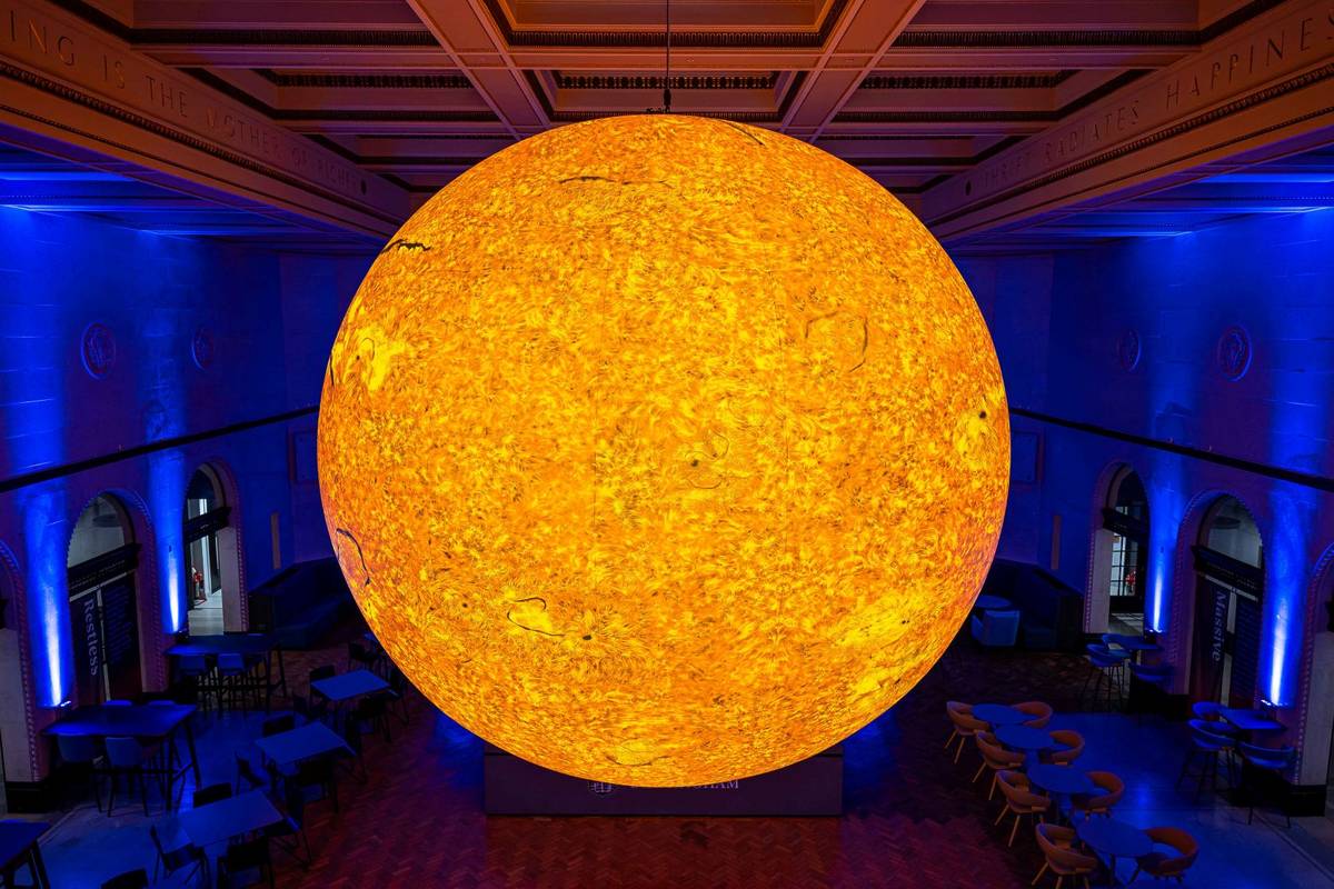 This breathtaking, 5 metre replica of our Sun is now making its ...