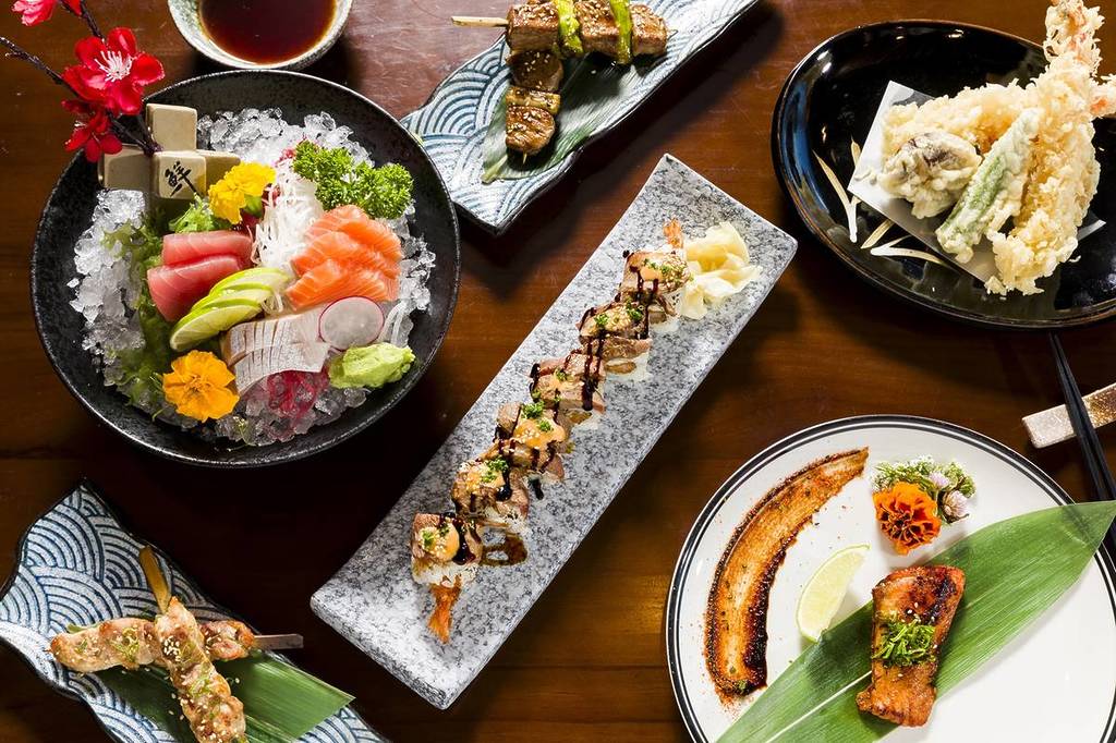 16 Delicious Spots For Christmas Day Dining In Brisbane