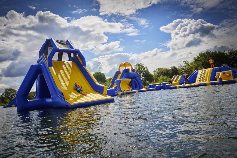 The UK’s Largest Inland Sandy Beach Is An Hour From Bristol