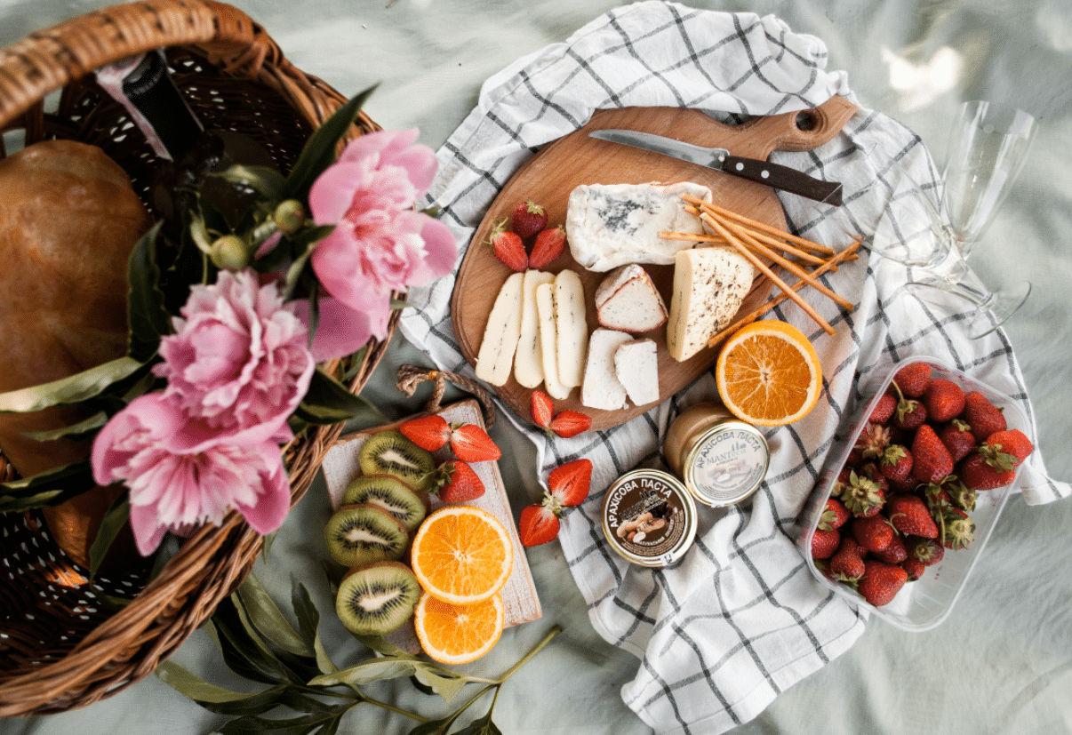 It's Picnic Box and Booze Season In The Parks