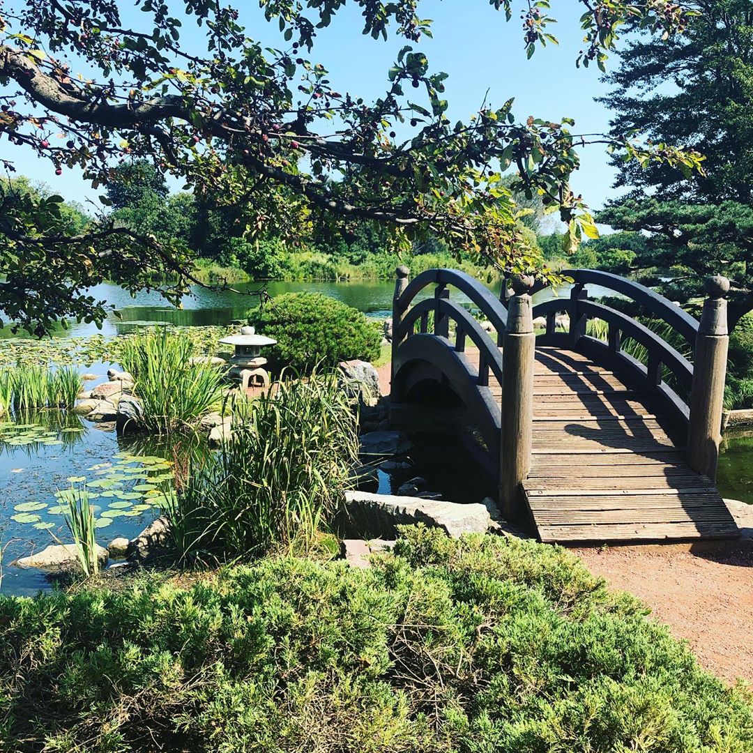 10 Lovely Chicago Parks To Visit While It’s Still Nice Out