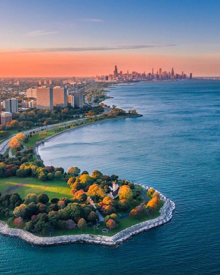 20 Top Chicago Instagram Accounts [2019 Guide]