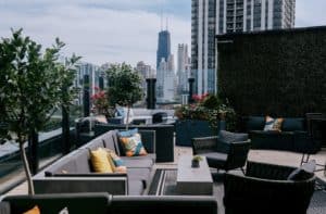 The Best Winter Rooftop Bars In Chicago For A Cozy Night