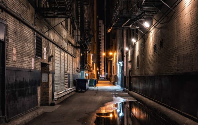 The Most Haunted Places In Chicago To Visit This Spooky Season