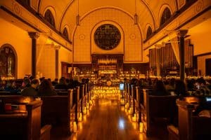Candlelight Concert Near Me: Chicago Venues & Locations