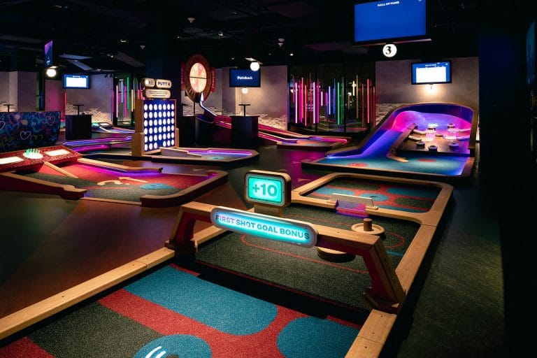 Best Mini Golf In Chicago | 2025 Guide