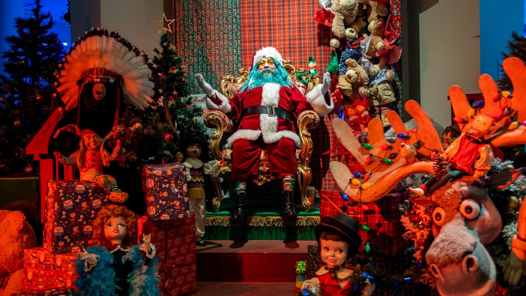 Doors To 'Sleigh Bells' Christmas Pop-Up Have Now Opened!
