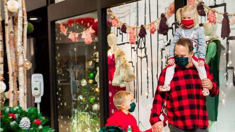 20 Fantastically Festive Things To Do In Chicago This Holiday Season ...