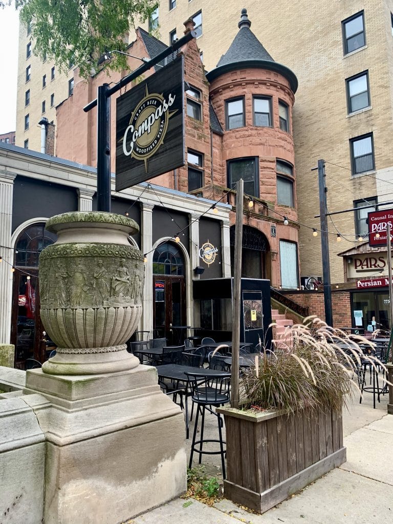 15 Charming "Up" Holdout Houses Resisting Peer Pressure In Chicago