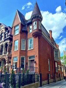 50 Fabulous Facades With Stunning Architectural Attributes In Chicago