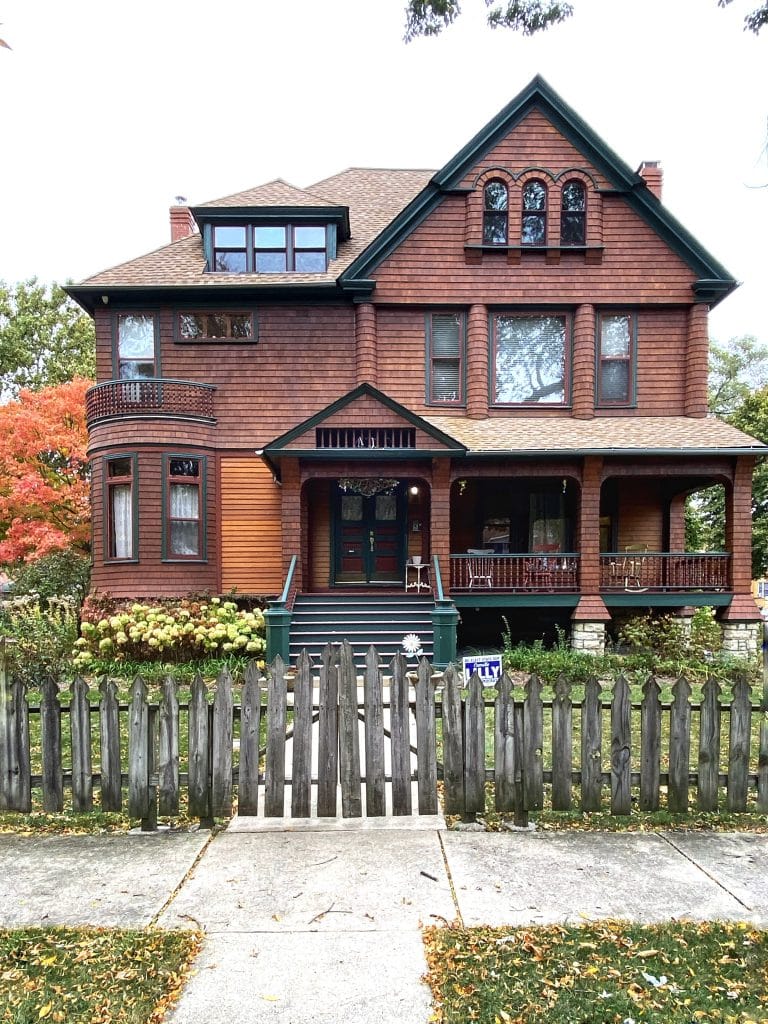 50 Fabulous Facades With Stunning Architectural Attributes In Chicago