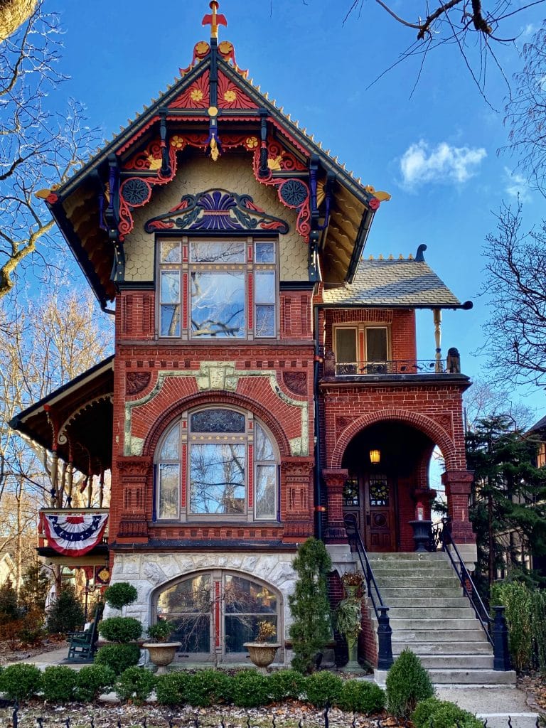 50 Fabulous Facades With Stunning Architectural Attributes In Chicago