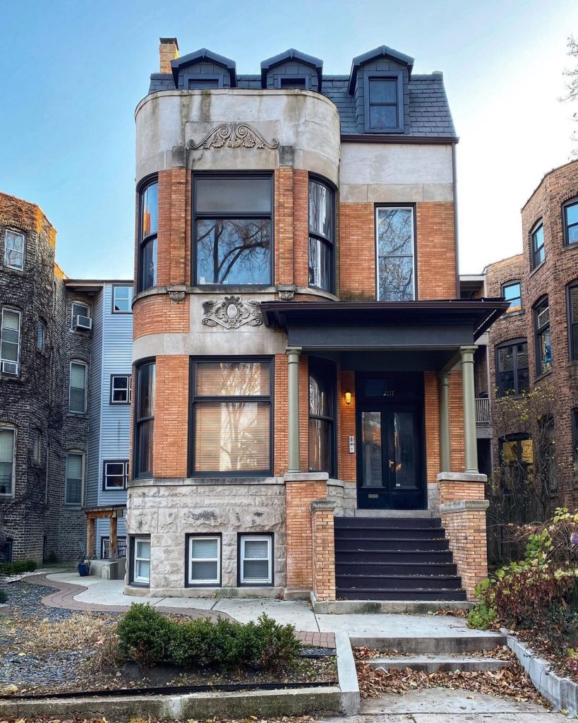50 Fabulous Facades With Stunning Architectural Attributes In Chicago