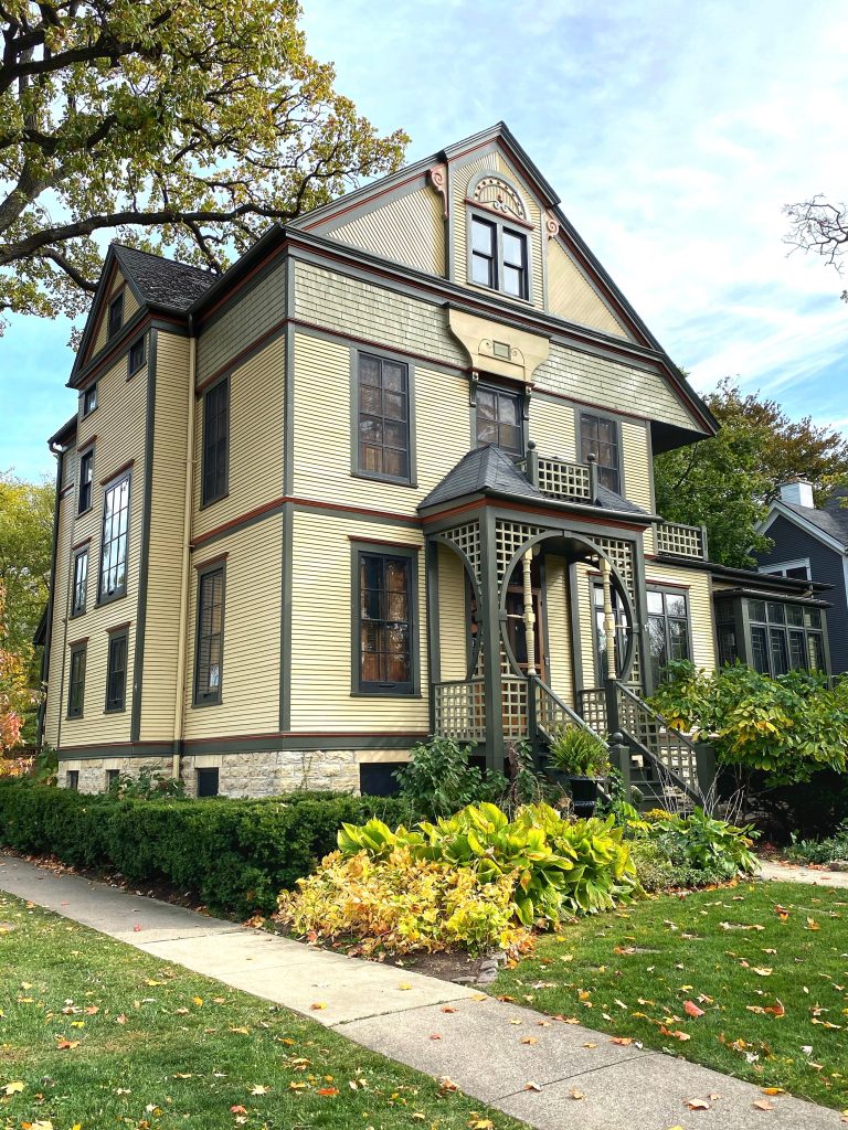 50 Fabulous Facades With Stunning Architectural Attributes In Chicago
