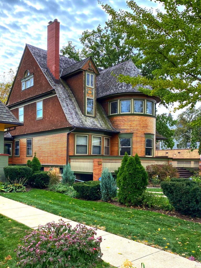 50 Fabulous Facades With Stunning Architectural Attributes In Chicago