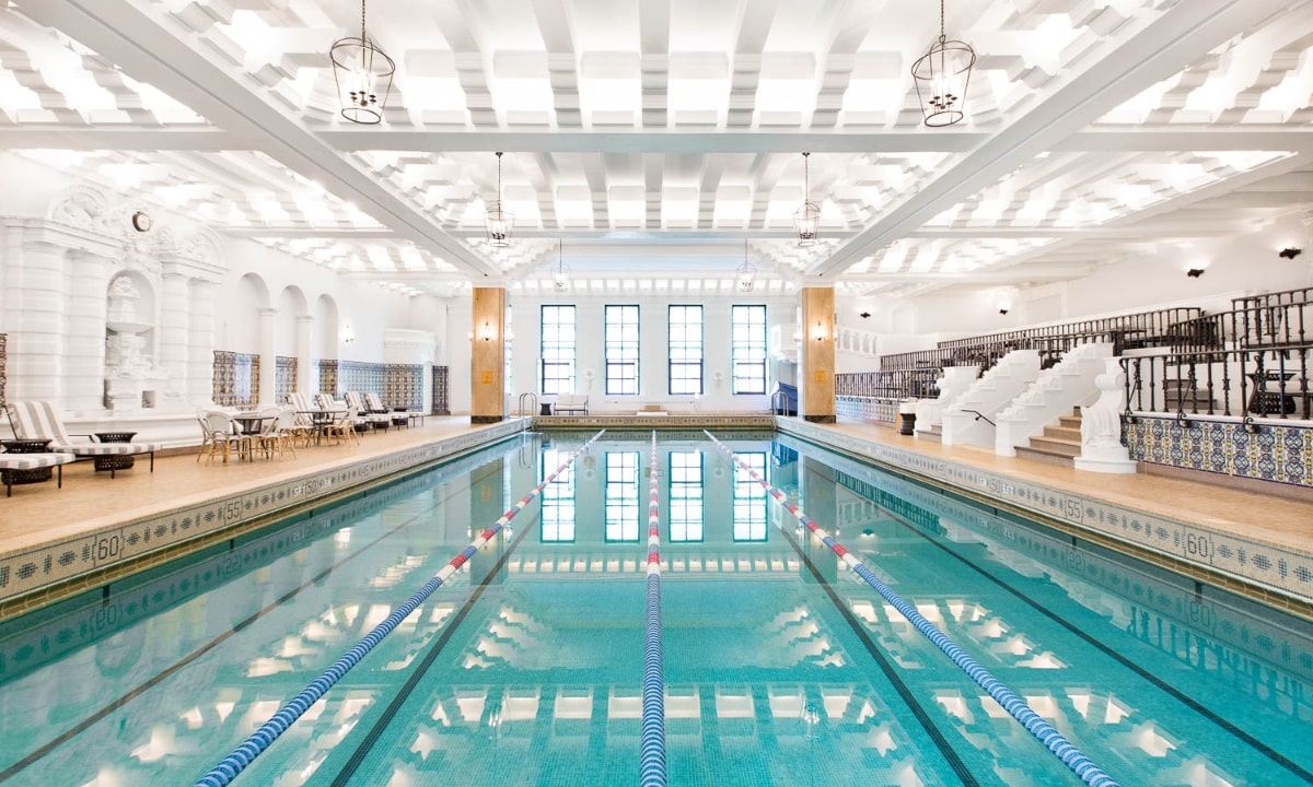 The InterContinental Hotel's Dazzling Pool Parties Are Back For The Summer