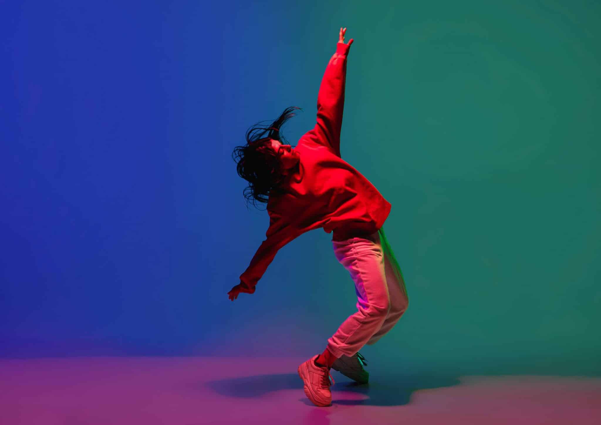 Feel The Pulsating Energy Of This Light And Dance Show Coming To ...