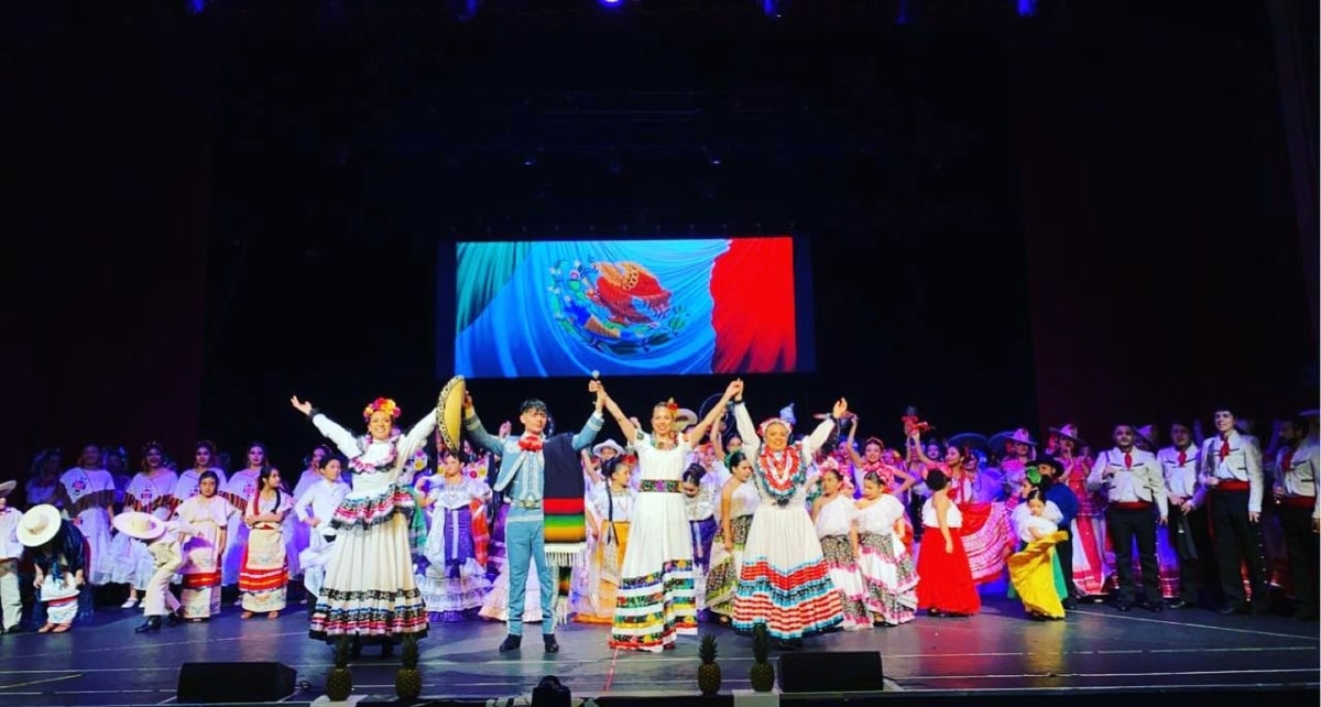 Celebrate Hispanic Heritage Month With These 6 Events In Chicago ...